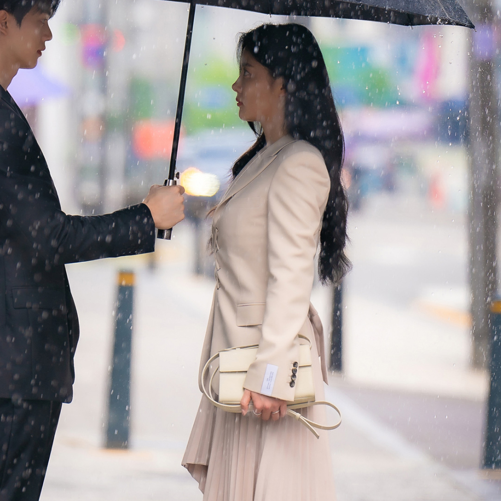 CONTENT - My Daemon Episode 3 Kim Yoo-jung Jacket, Skirt, Bag :: WALALAND(왈라랜드)